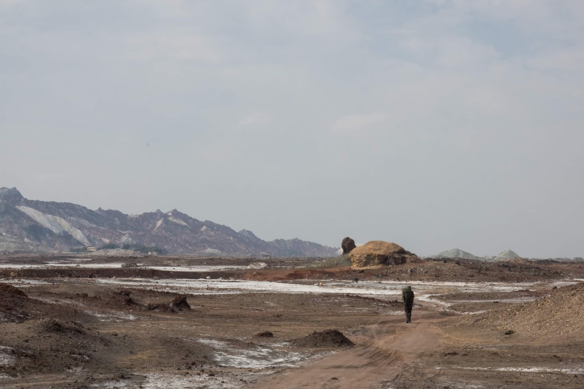 Hormuz Island Guide: What to See & How to Travel - Ze Wandering Frogs