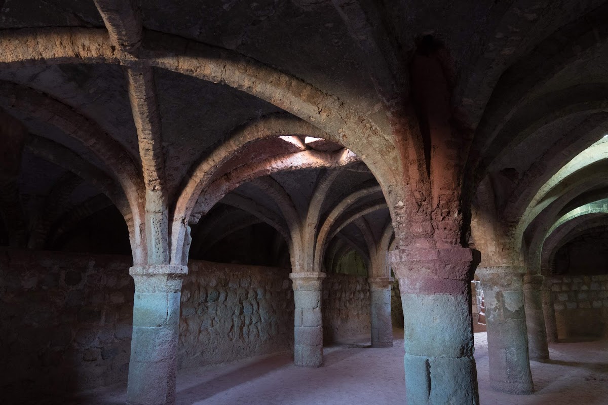 Hormuz Island Guide: What to See & How to Travel - Ze Wandering Frogs