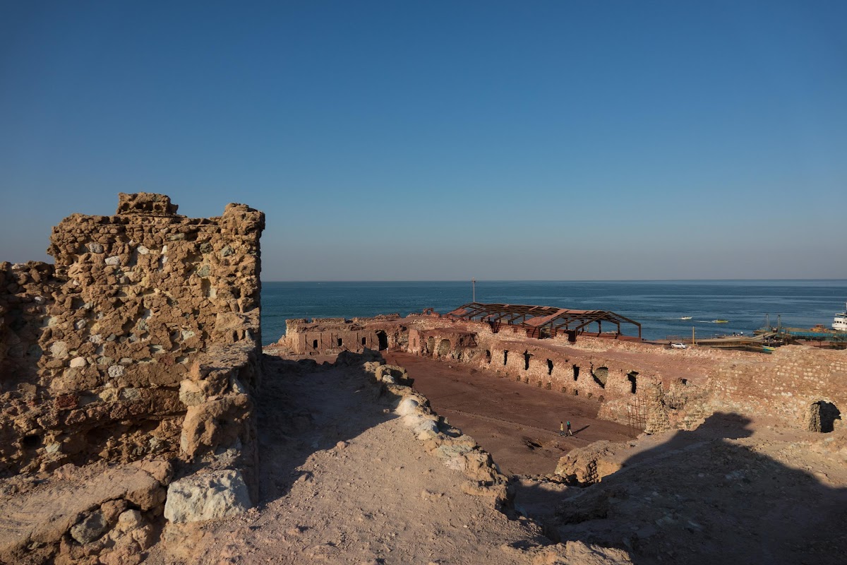 Hormuz Island Guide: What to See & How to Travel - Ze Wandering Frogs