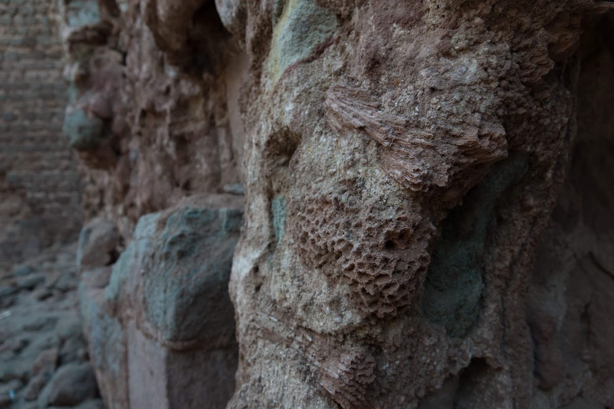 Hormuz Island Guide: What to See & How to Travel - Ze Wandering Frogs